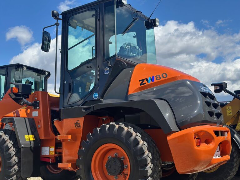 日立製 ZW80 新車導入致しました！ | ㈲TAISHOW